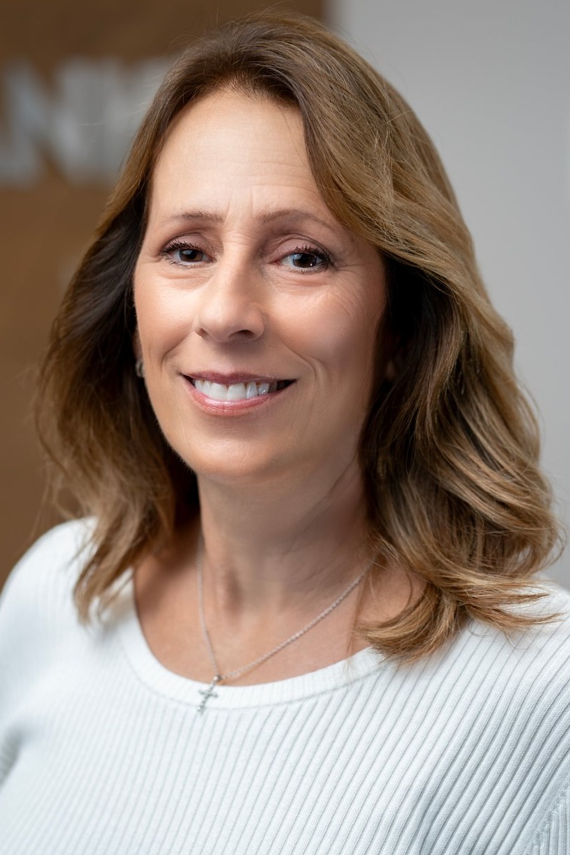 Lorraine Perri, Real Estate Agent - Tampa - Coldwell Banker Realty