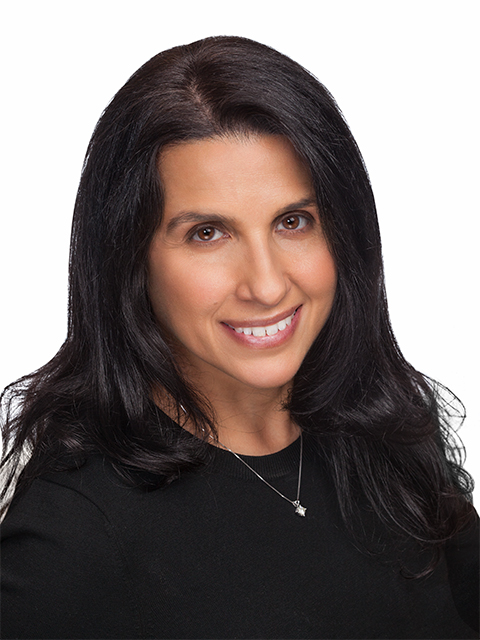 Regina "Gina" Caputo, Real Estate Agent - Manalapan, NJ - Coldwell Banker Realty