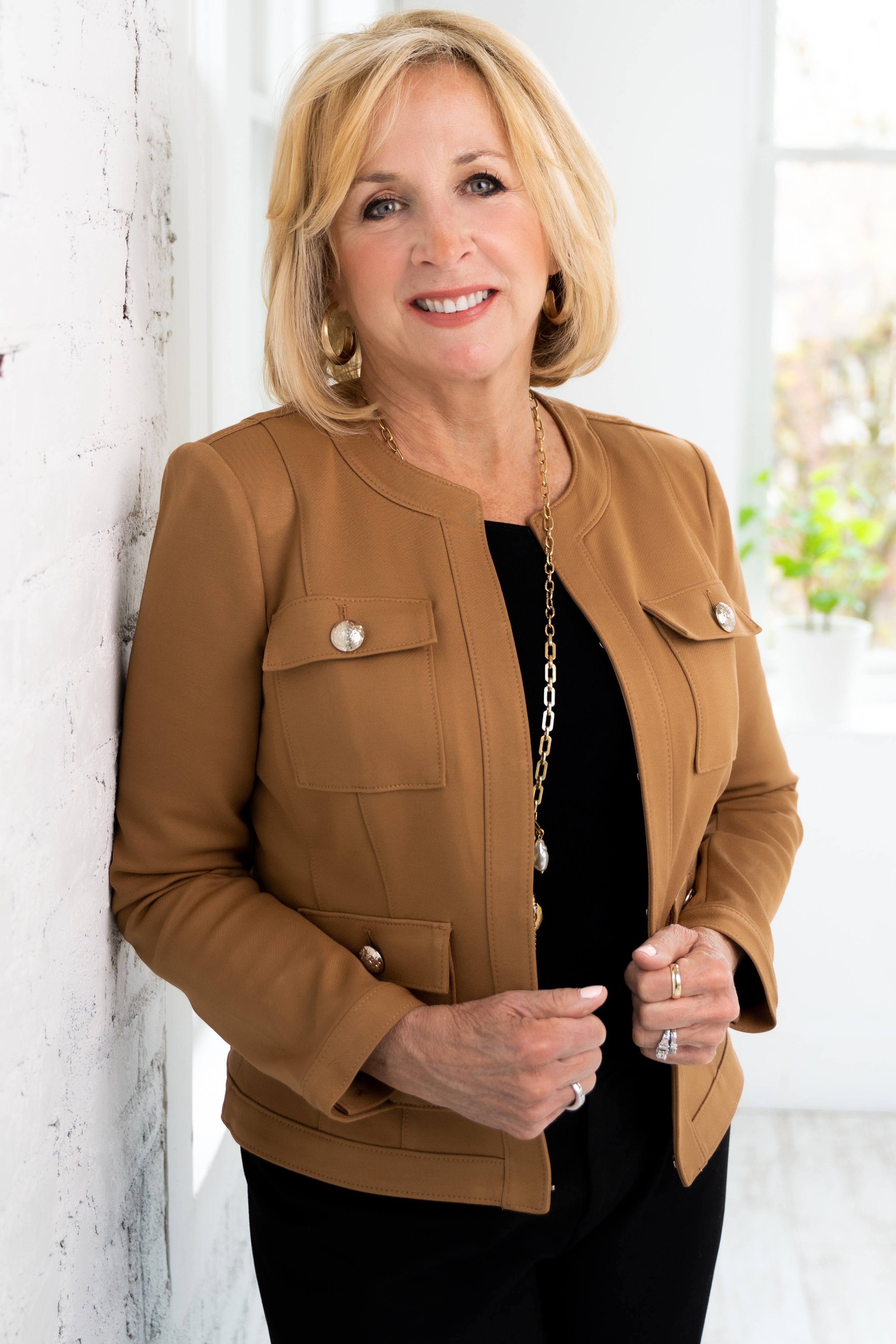 Sandy Mcgill Real Estate Agent Columbus Oh Coldwell Banker Realty