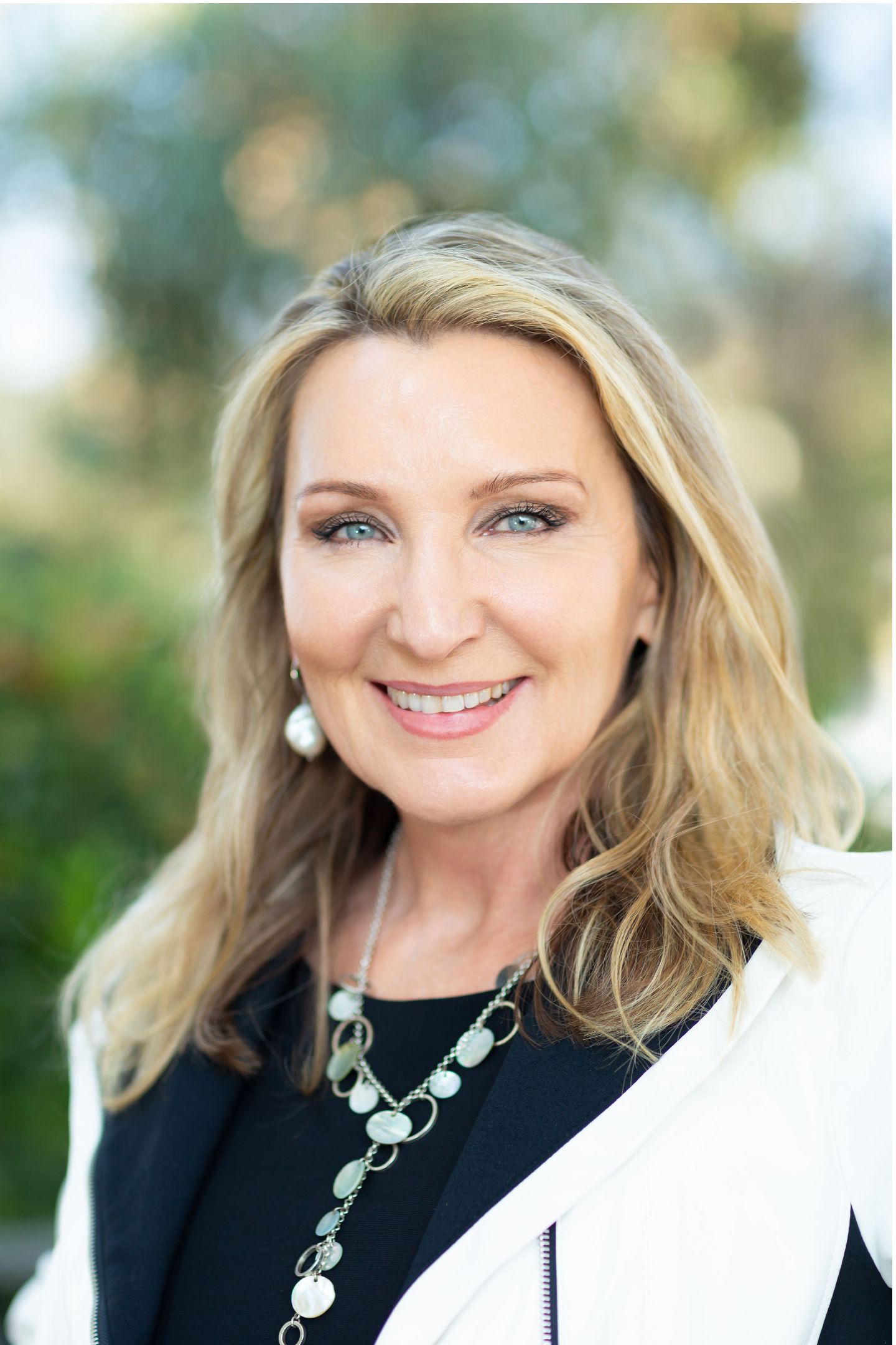 Ann Albanese-Freeman, Real Estate Agent - Carmel - Coldwell Banker Realty