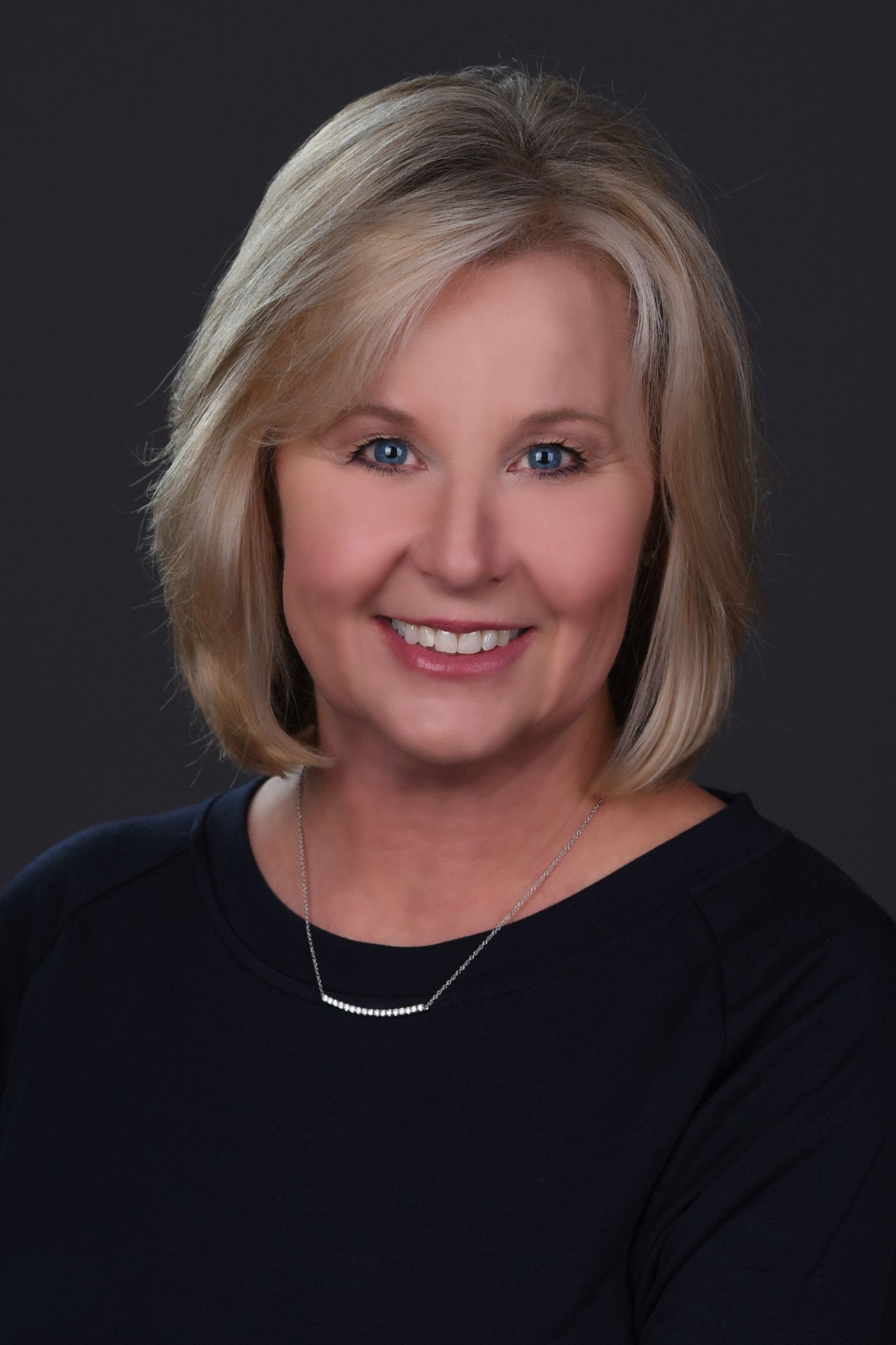 Jen Daddario, Real Estate Agent - Suffield, CT - Coldwell Banker Realty