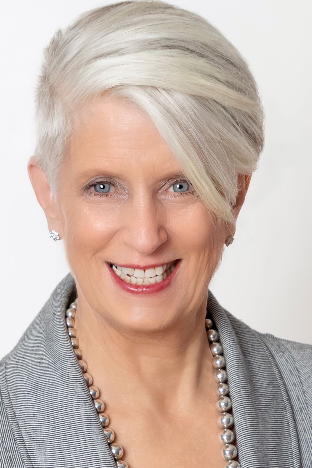 Susan Litt, Real Estate Agent - Wyckoff, NJ - Coldwell Banker Realty