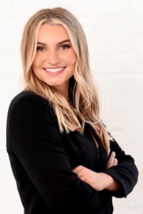 Chloe Laduke, Real Estate Agent - Longmeadow, MA - Coldwell Banker Realty