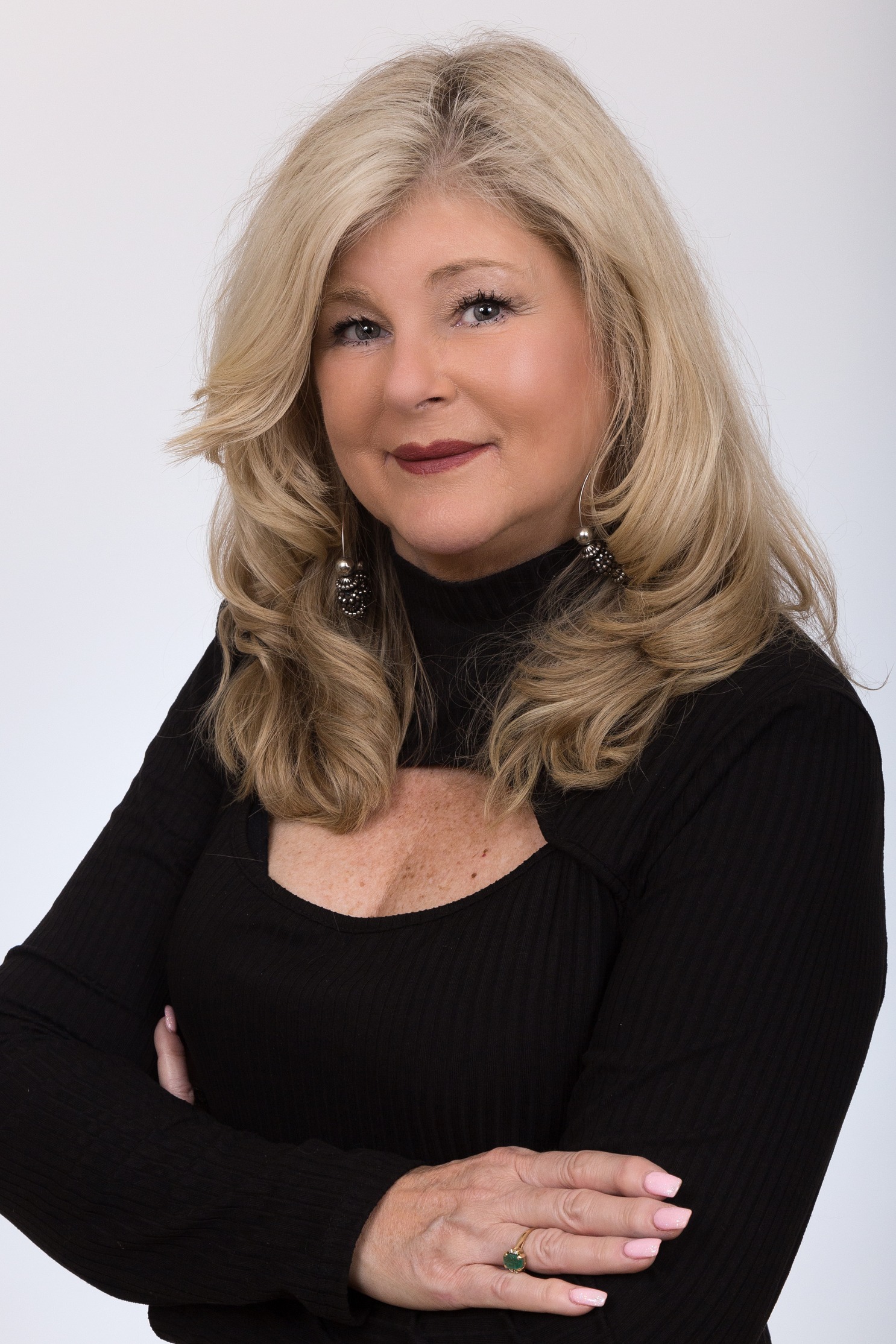 Lisa Alvarez, Real Estate Agent - Weston, FL - Coldwell Banker Realty