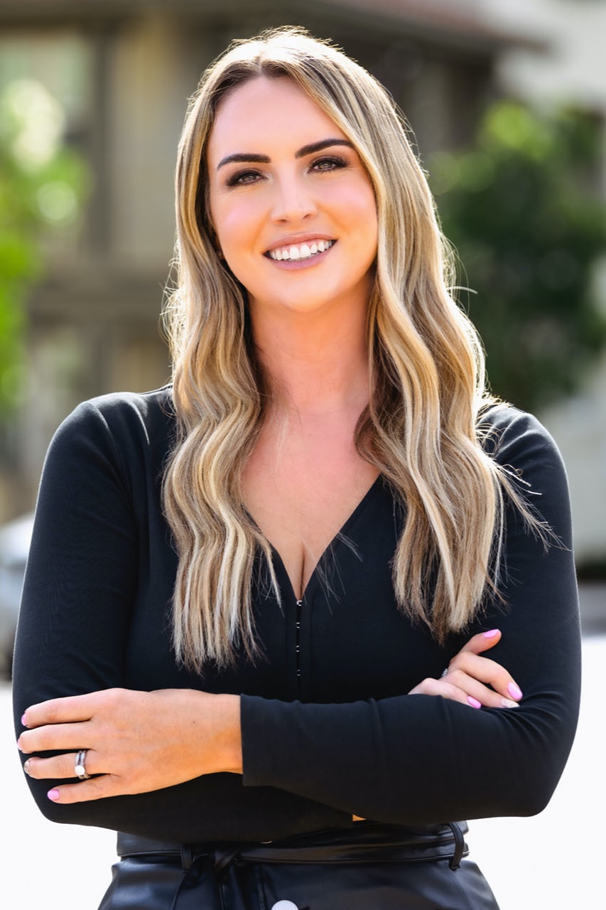 Paige Aguirre Real Estate Agent Gilroy Ca Coldwell Banker Realty
