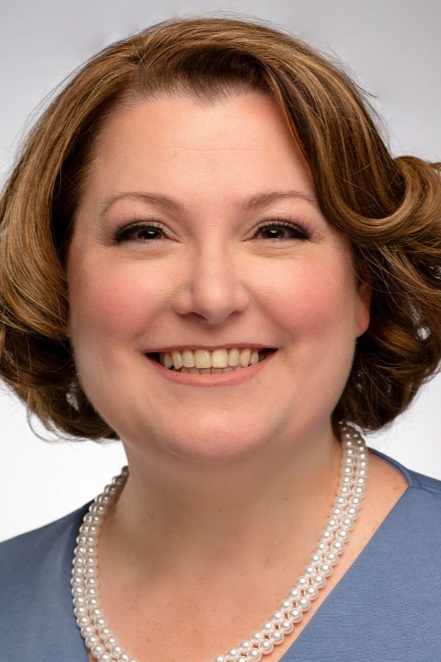 Lisa Birmingham's Instagram, Twitter & Facebook on IDCrawl