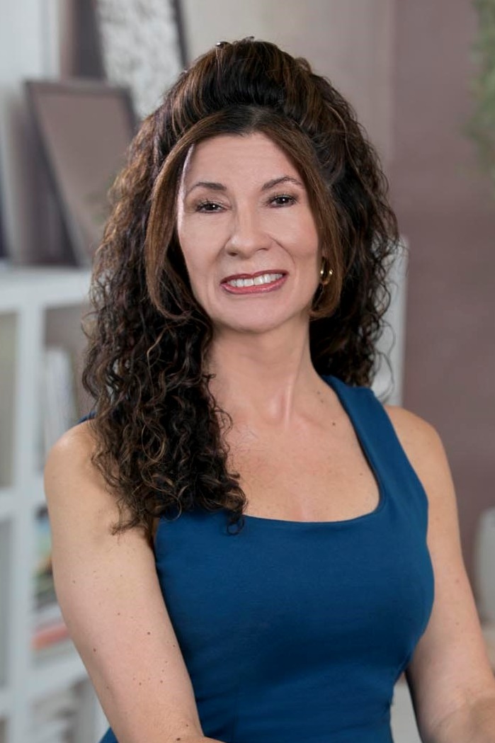 Laura Bellisario, Real Estate Agent - Chicago, IL - Coldwell Banker Realty