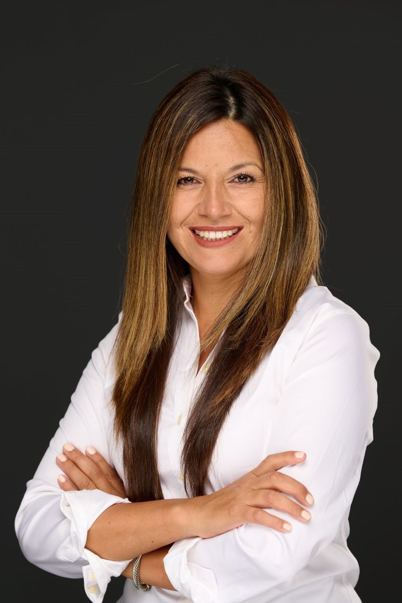 Ana Martinez, Real Estate Agent - Lakewood Ranch, FL - Coldwell Banker ...