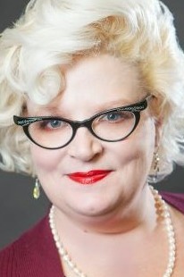 Michaela Greene, Real Estate Agent - Edmonds - Coldwell Banker Bain