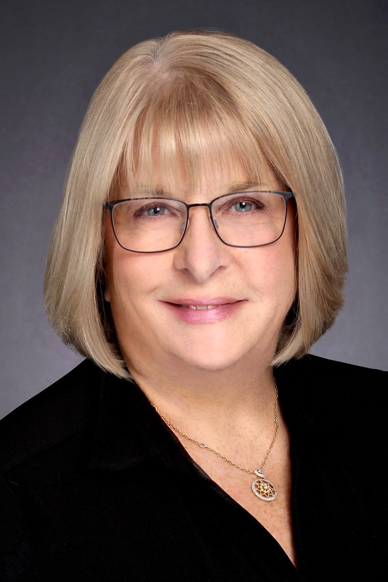 Janet Rosenblum, Real Estate Agent - Manalapan, NJ - Coldwell Banker Realty