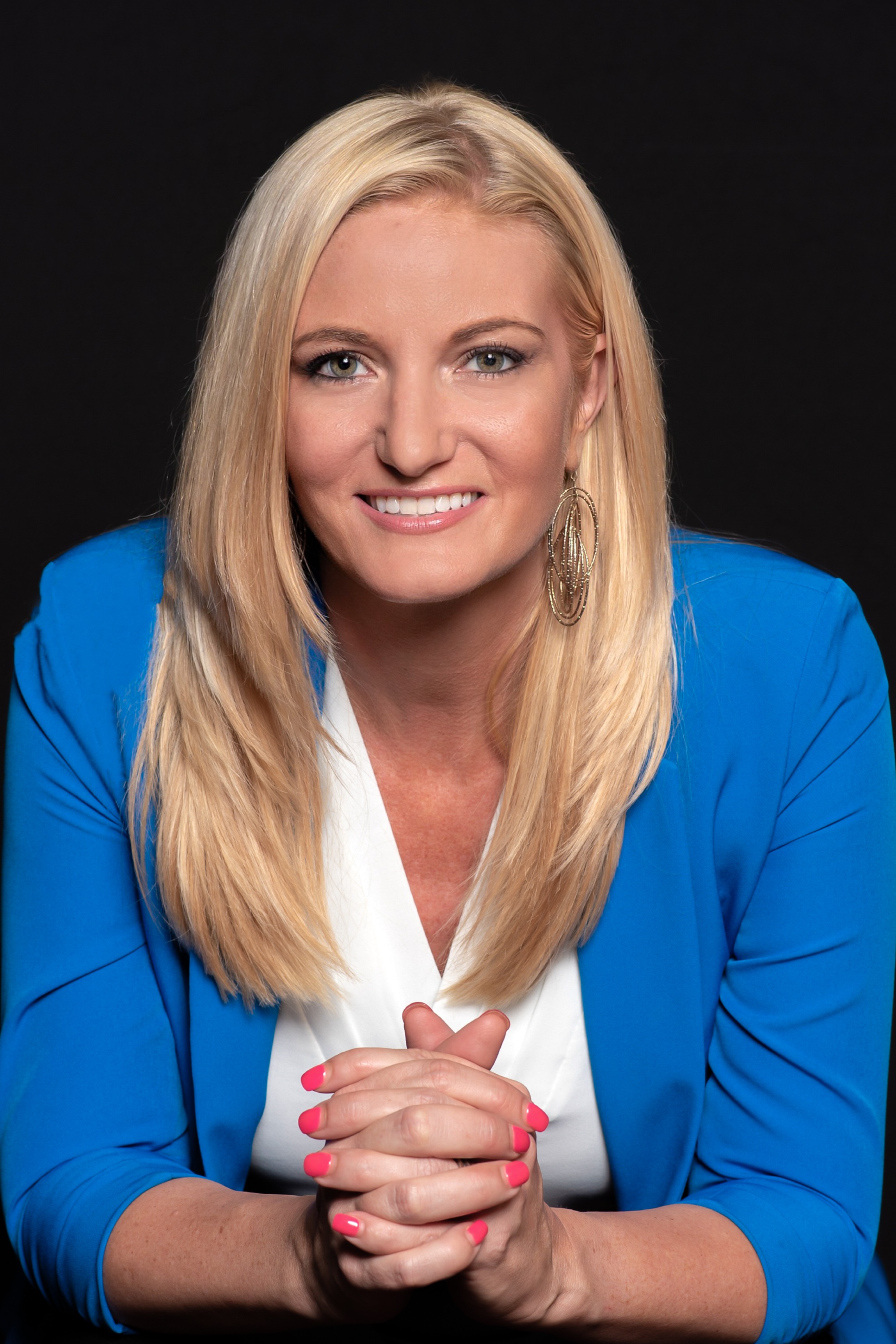 Crystal Mraz, Real Estate Agent - Tampa, FL - Coldwell Banker Realty