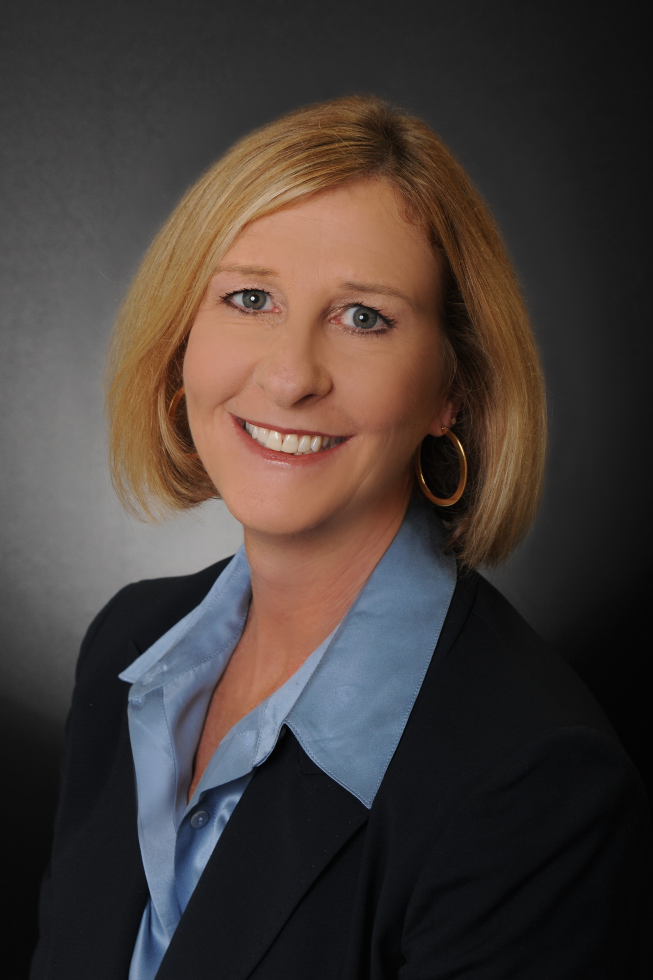 Michelle Moebius, Real Estate Agent - Palm Desert - Coldwell Banker Realty