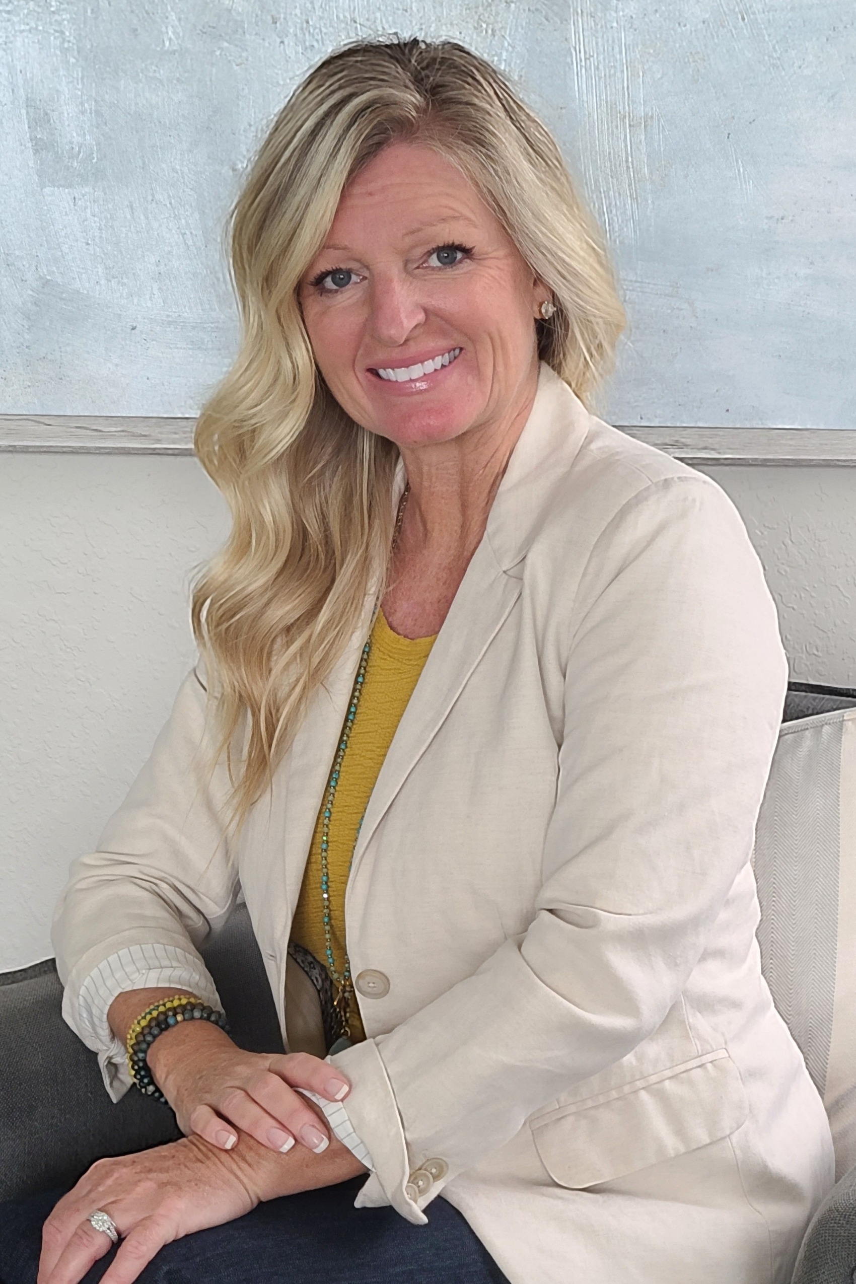 Nadine Jordan, Real Estate Agent - South Florida - Coldwell Banker Realty