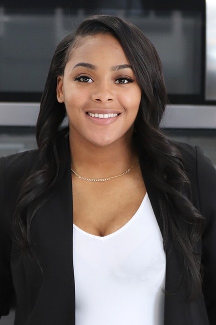 Raven Gary Williams, Real Estate Agent - Oak Park, IL - Coldwell Banker ...