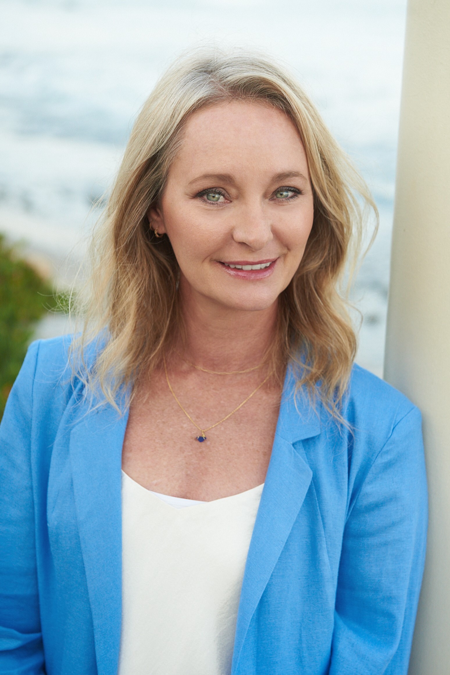 Victoria Marie, Real Estate Agent - Malibu - Coldwell Banker Realty