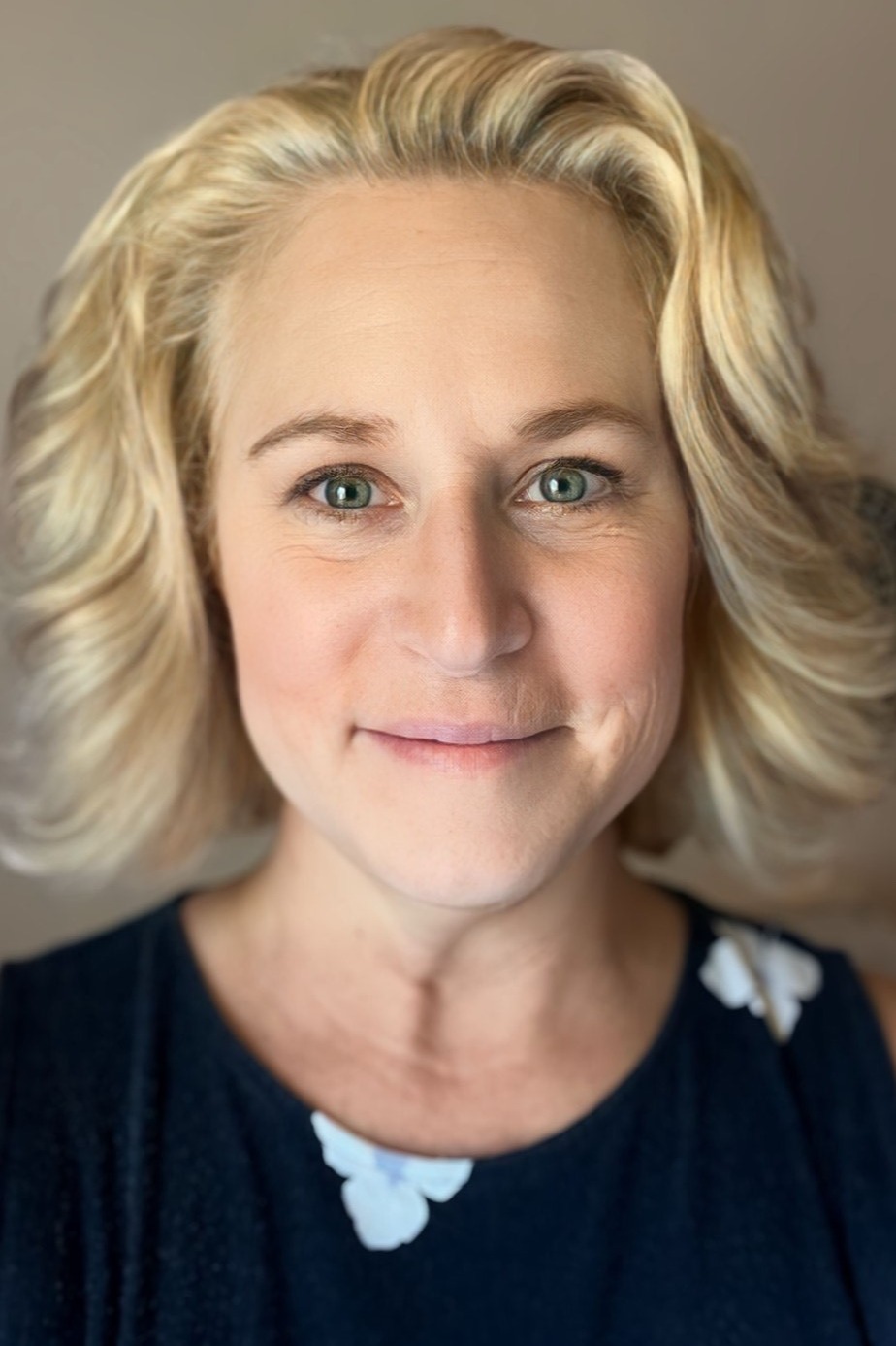 Melissa "Missi" Blouch, Real Estate Agent - Palmyra - Coldwell Banker ...