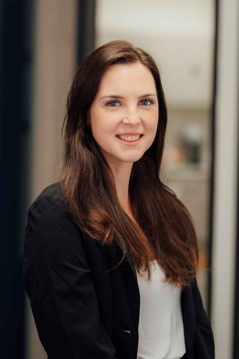 Riley Barker, Real Estate Agent - Houston - Coldwell Banker Realty