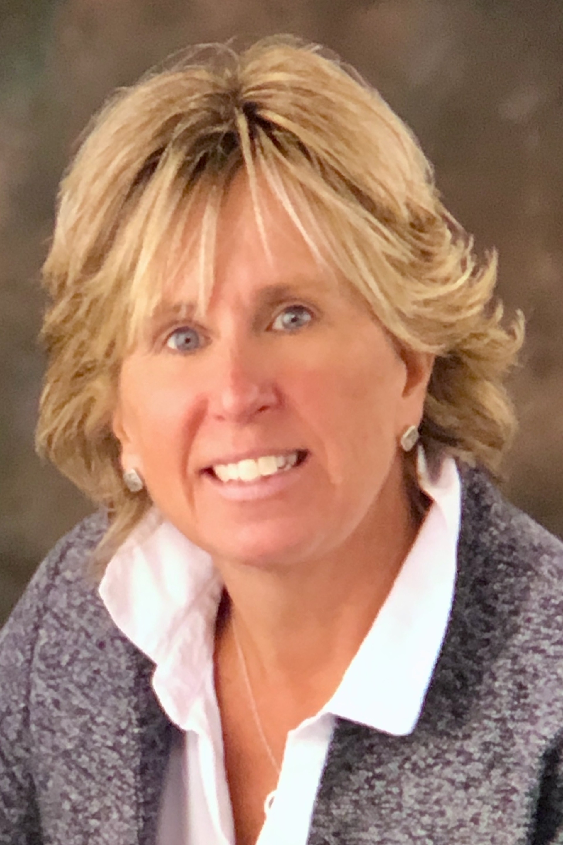 Sandi Grace, Real Estate Agent - Gilford - Coldwell Banker Realty