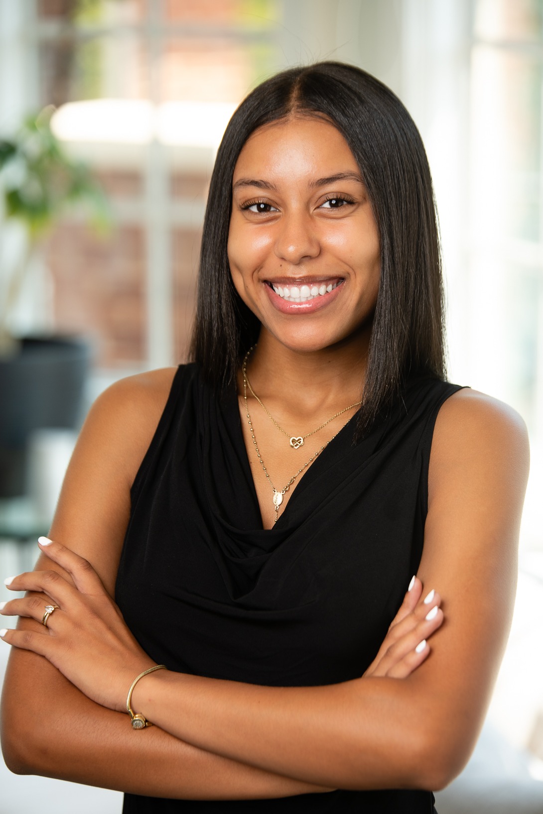 Mia Cruz, Real Estate Agent - Charlotte - Coldwell Banker Realty