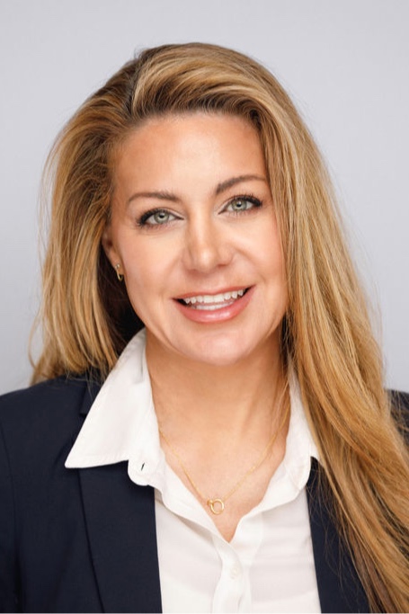 Jessica Lowe, Real Estate Agent - Minnetonka - Coldwell Banker Realty