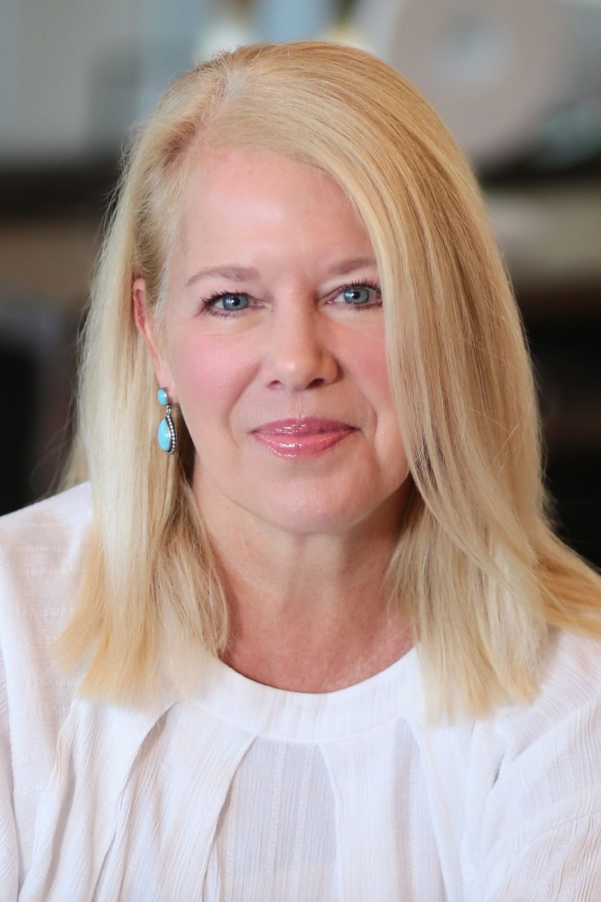 Dawn Lanier, Real Estate Agent - Austin, TX - Coldwell Banker Realty