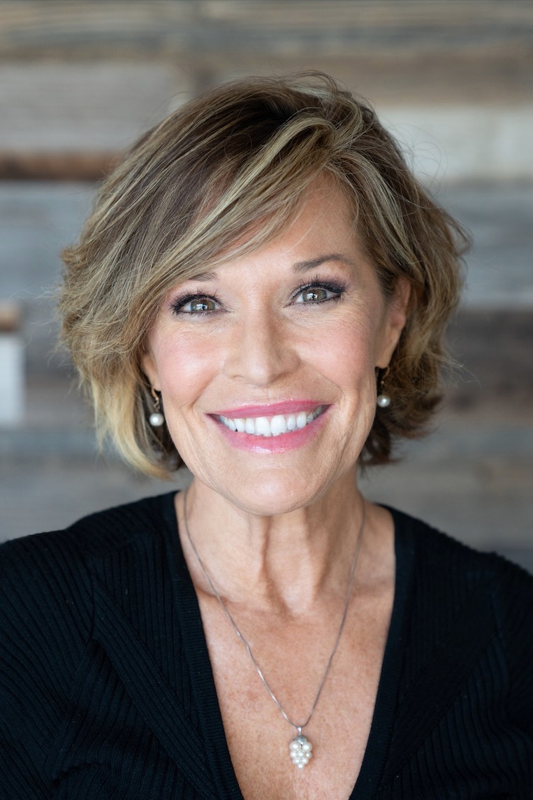 Debra Caprio, Real Estate Agent - Manhattan Beach - Coldwell Banker Realty