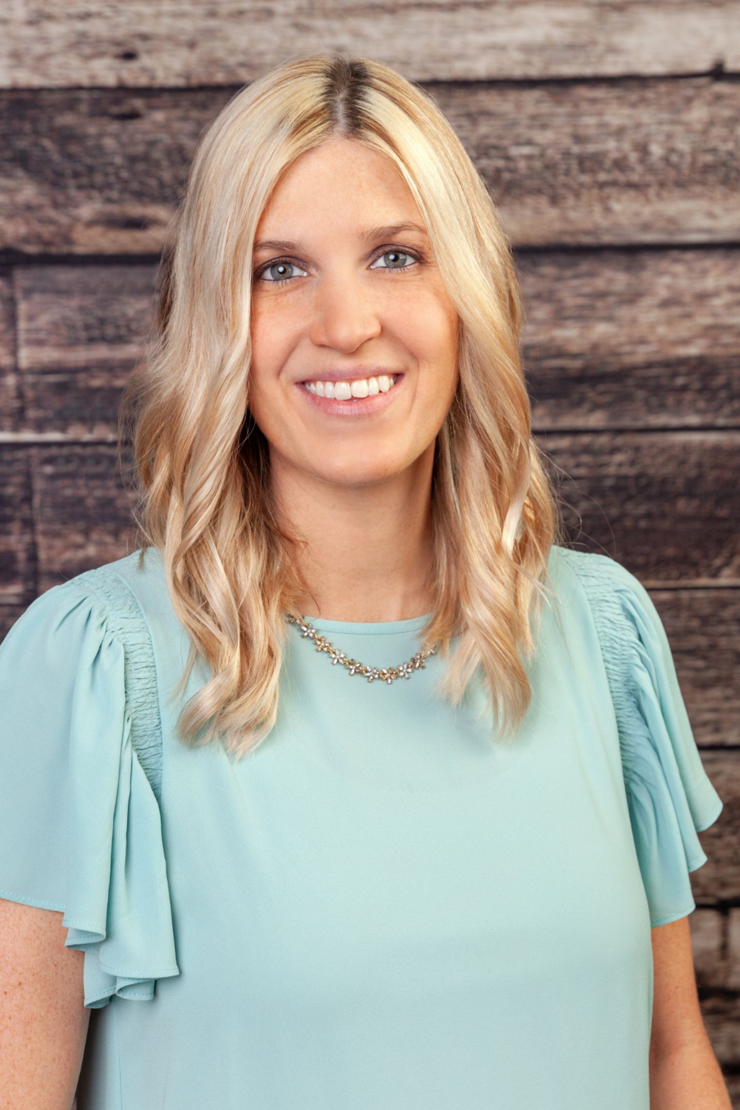 Erin Bourke, Real Estate Agent - Oak Lawn, IL - Coldwell Banker Realty