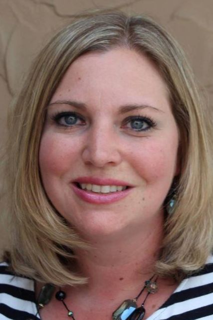 Julia Labuda, Real Estate Agent - Frankfort - Coldwell Banker Realty