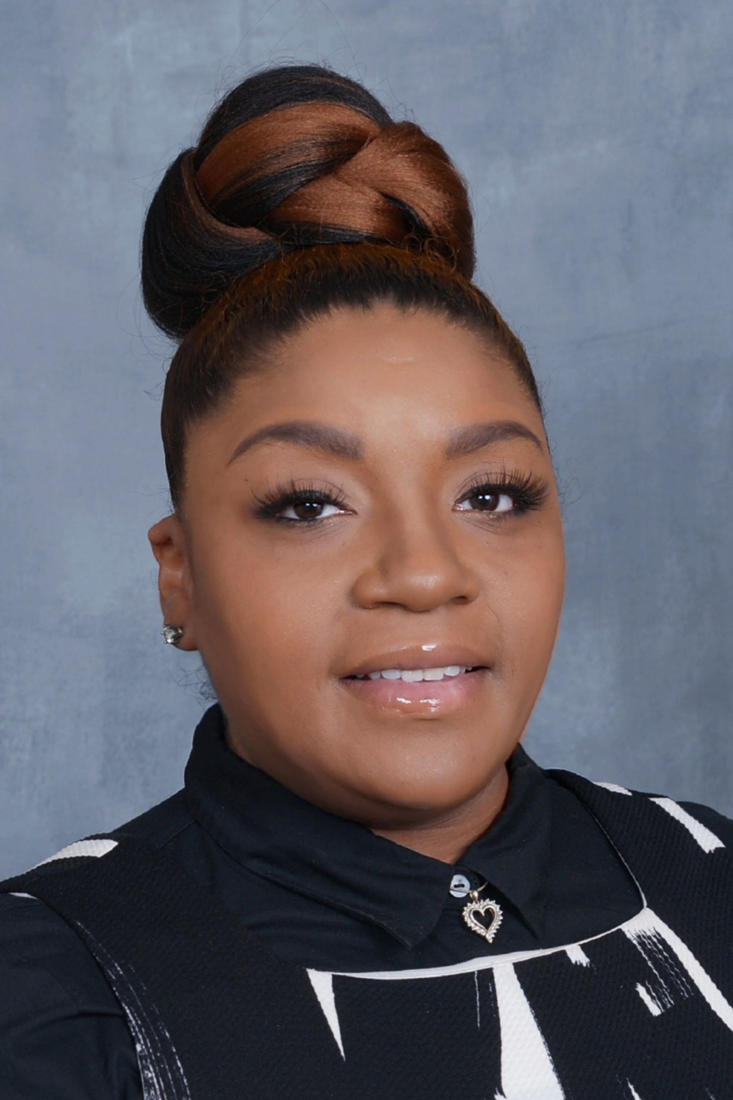 Latoya Smith, Real Estate Agent - Oak Lawn, IL - Coldwell Banker Realty