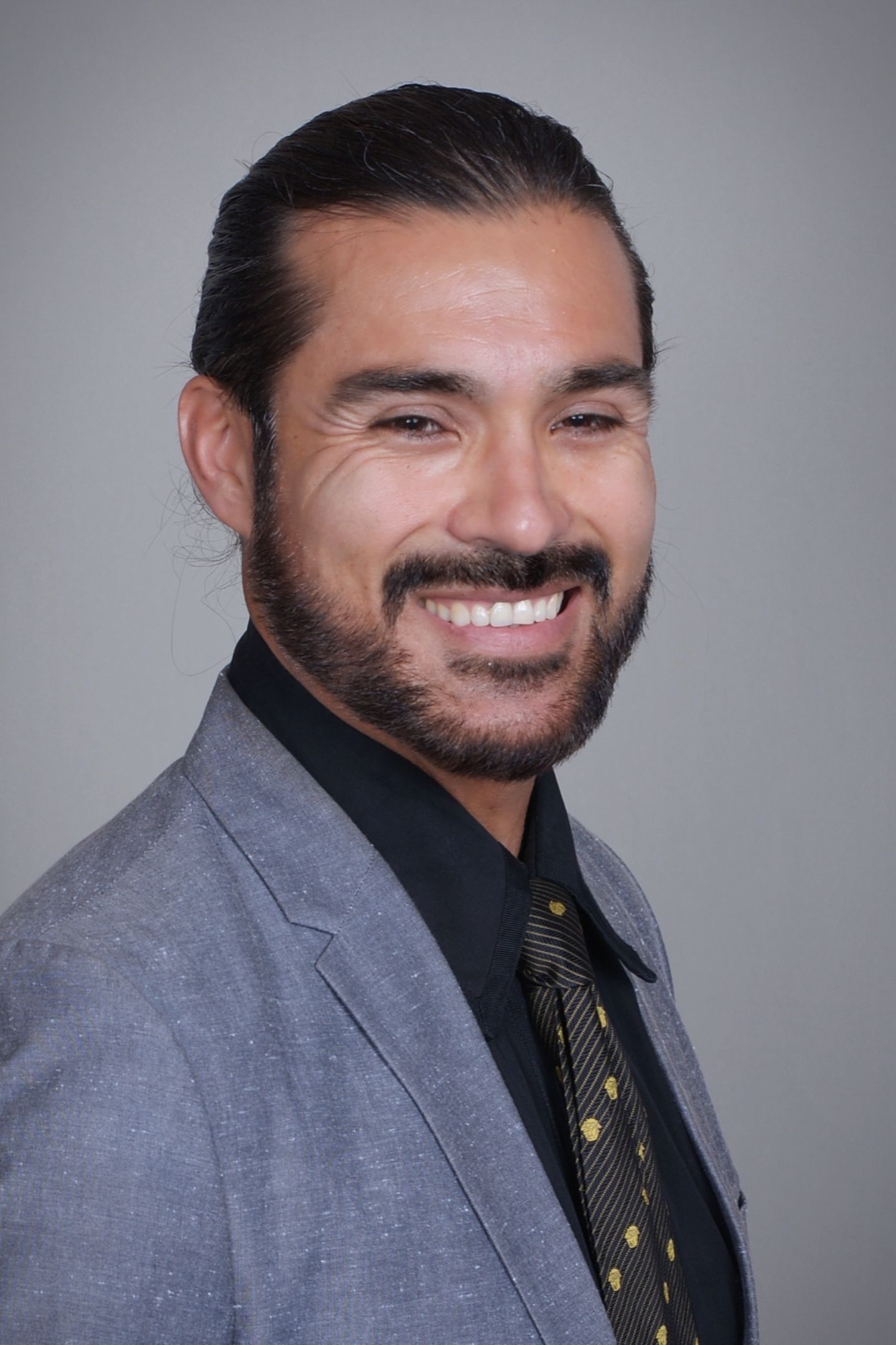 Jesse Romero, Real Estate Agent - Oxnard - Coldwell Banker Realty
