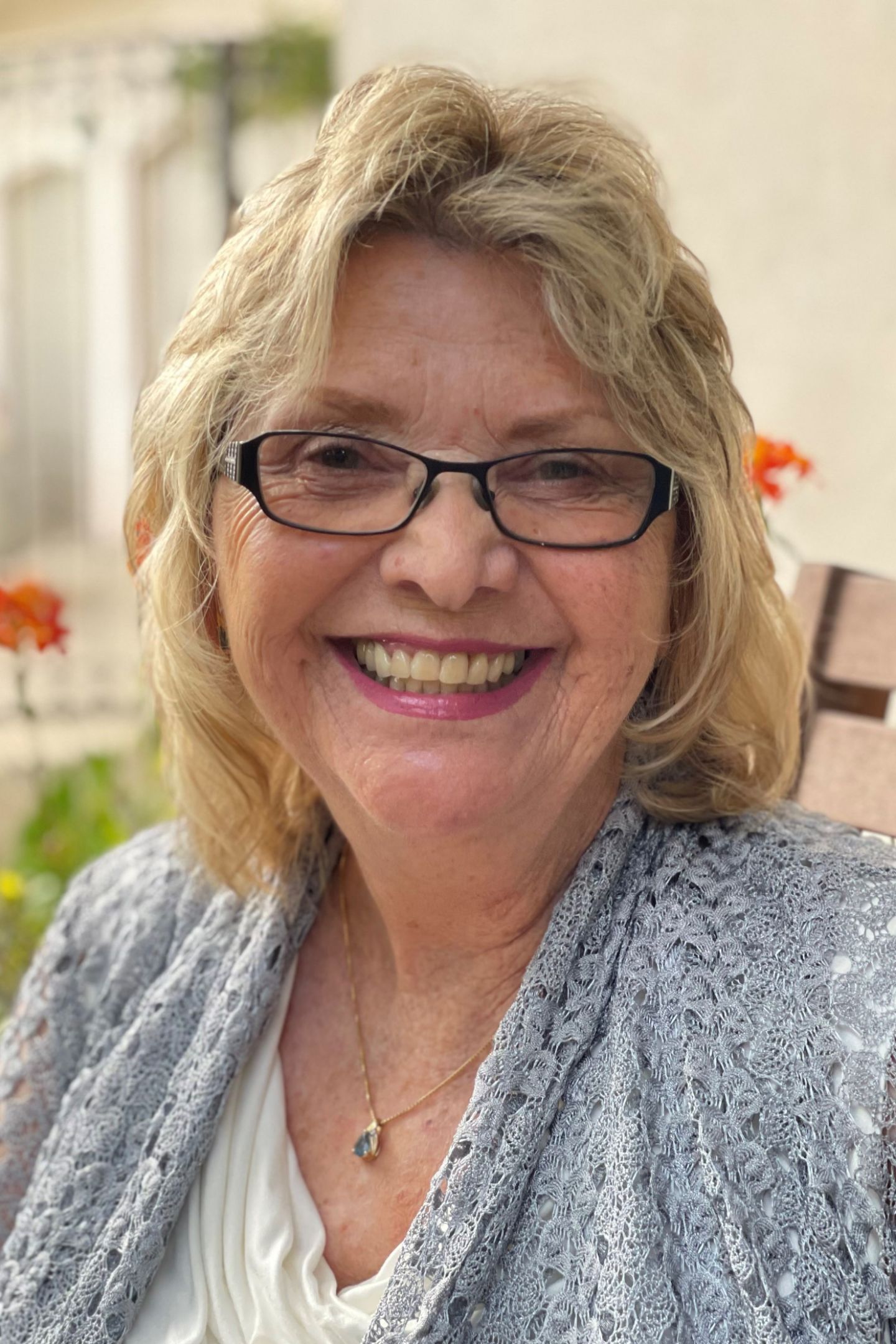 Debbie Mclaughlin, Real Estate Agent - Capistrano Beach, CA - Coldwell ...