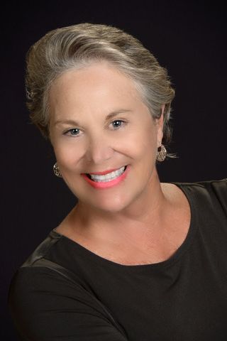 Patti Smith, Real Estate Agent - Vista, CA - Coldwell Banker Realty