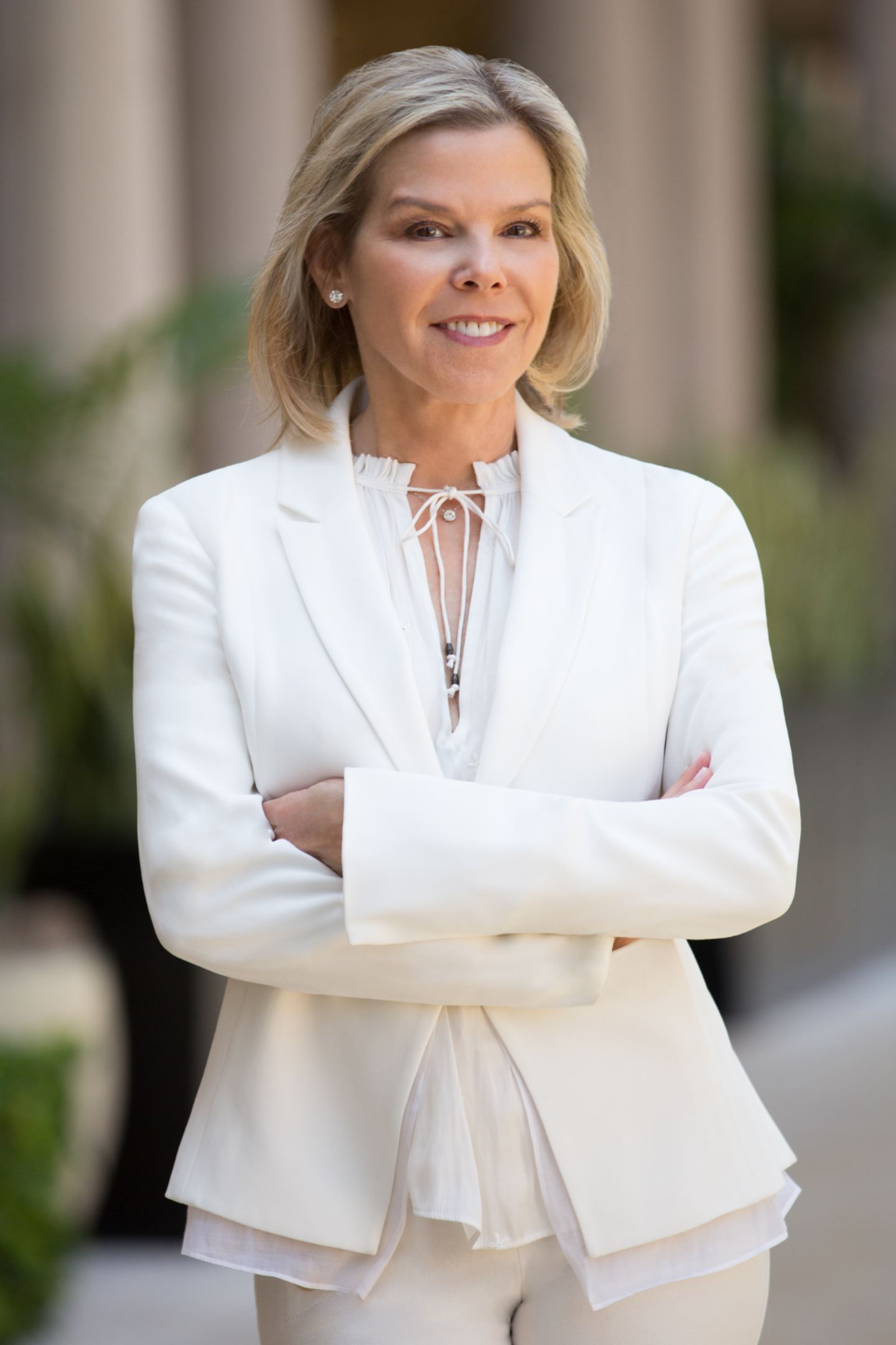 Beth Styne, Real Estate Agent - Beverly Hills - Coldwell Banker Realty