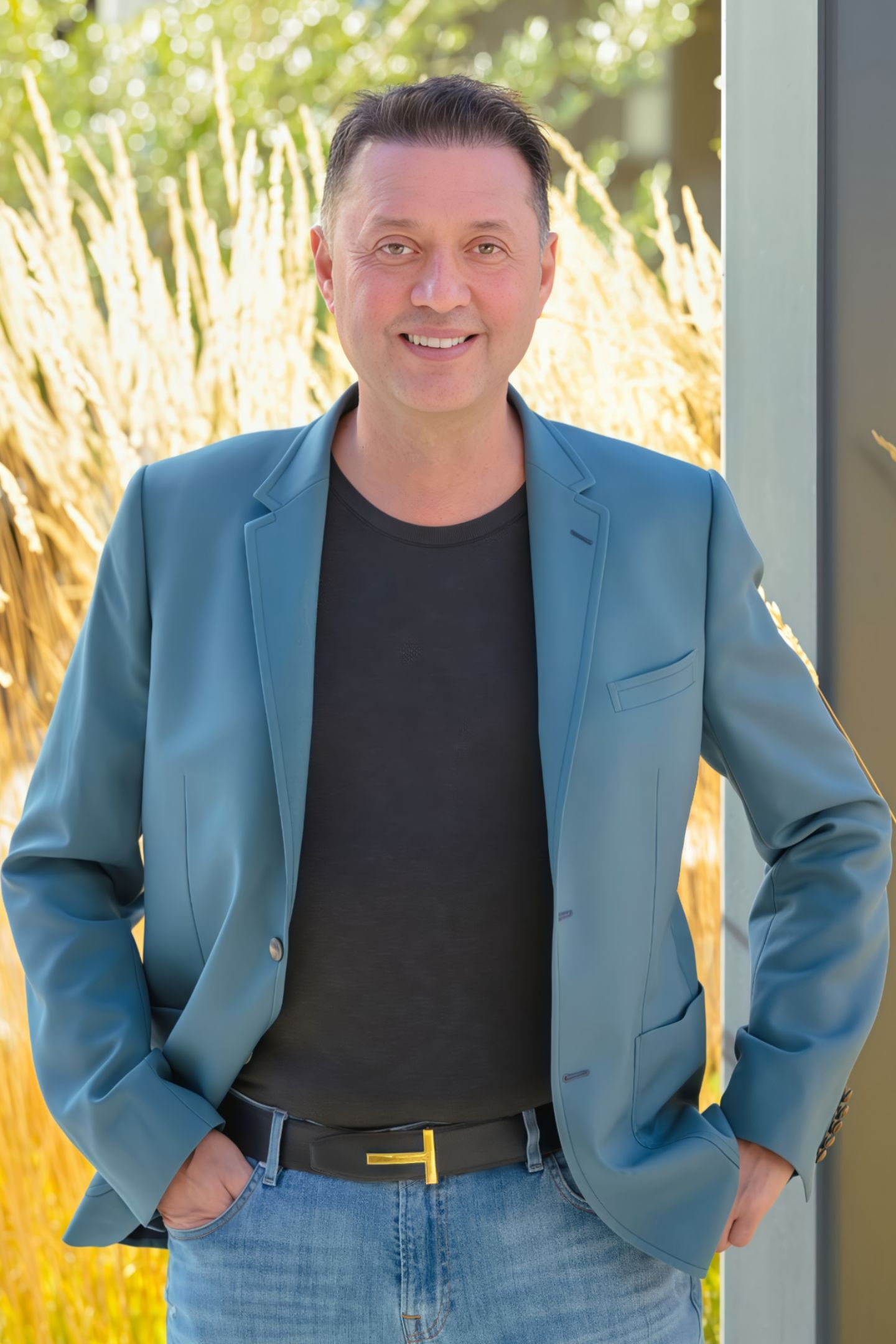 Joe Velasco, Real Estate Agent - Los Gatos - Coldwell Banker Realty