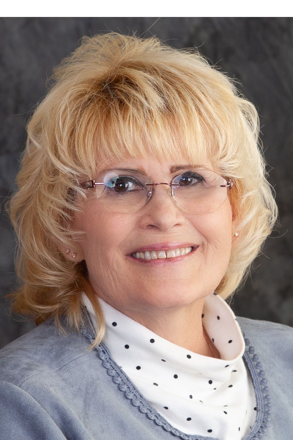 Janie Larson, Real Estate Agent - Longmont - Coldwell Banker Realty