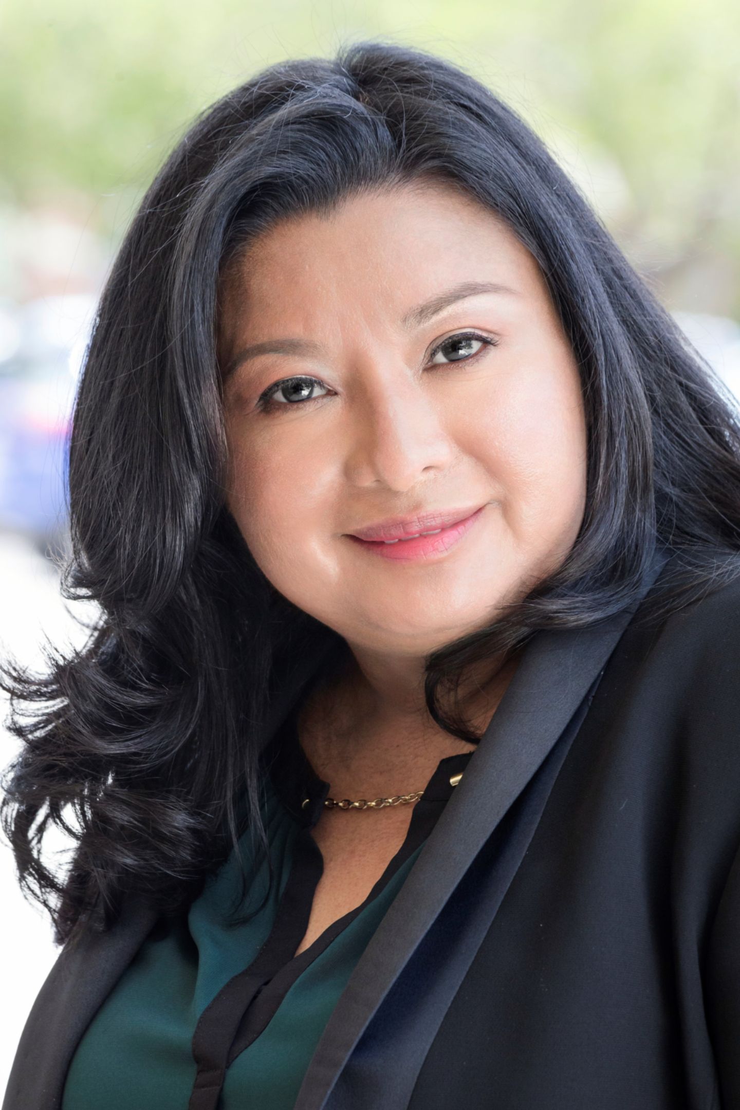 Veronica Smith, Real Estate Agent - Pinecrest - Coldwell Banker Realty