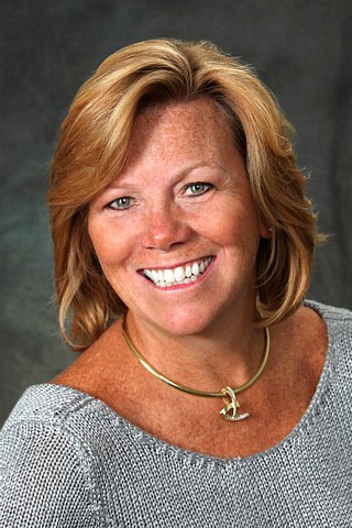 Suzie Winchester, Real Estate Agent - Lexington - Coldwell Banker Realty