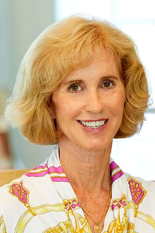 Victoria Whitney, Real Estate Agent - Chestnut HIll, MA - Coldwell ...