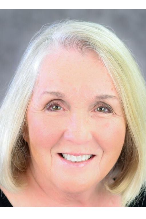 Susan Y Bruce, Real Estate Agent - Center Harbor, NH - Coldwell Banker ...