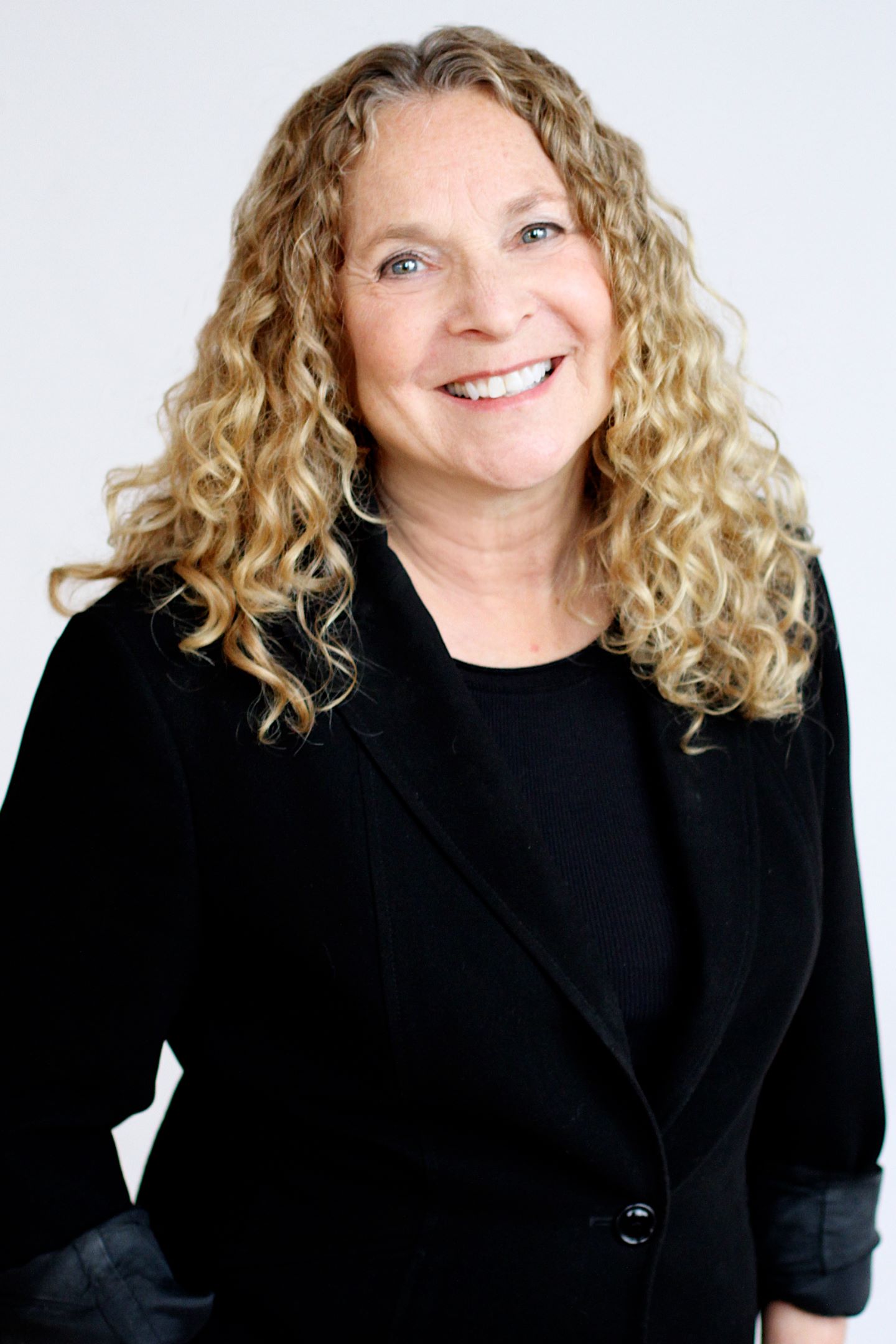 Lisa Roebuck-Krasno, Real Estate Agent - Bloomington, MN - Coldwell ...