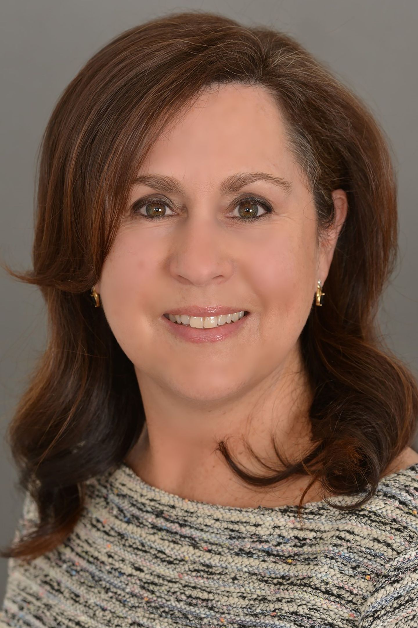 Debbie Barbieri, Real Estate Agent - Woodbridge, CT - Coldwell Banker ...