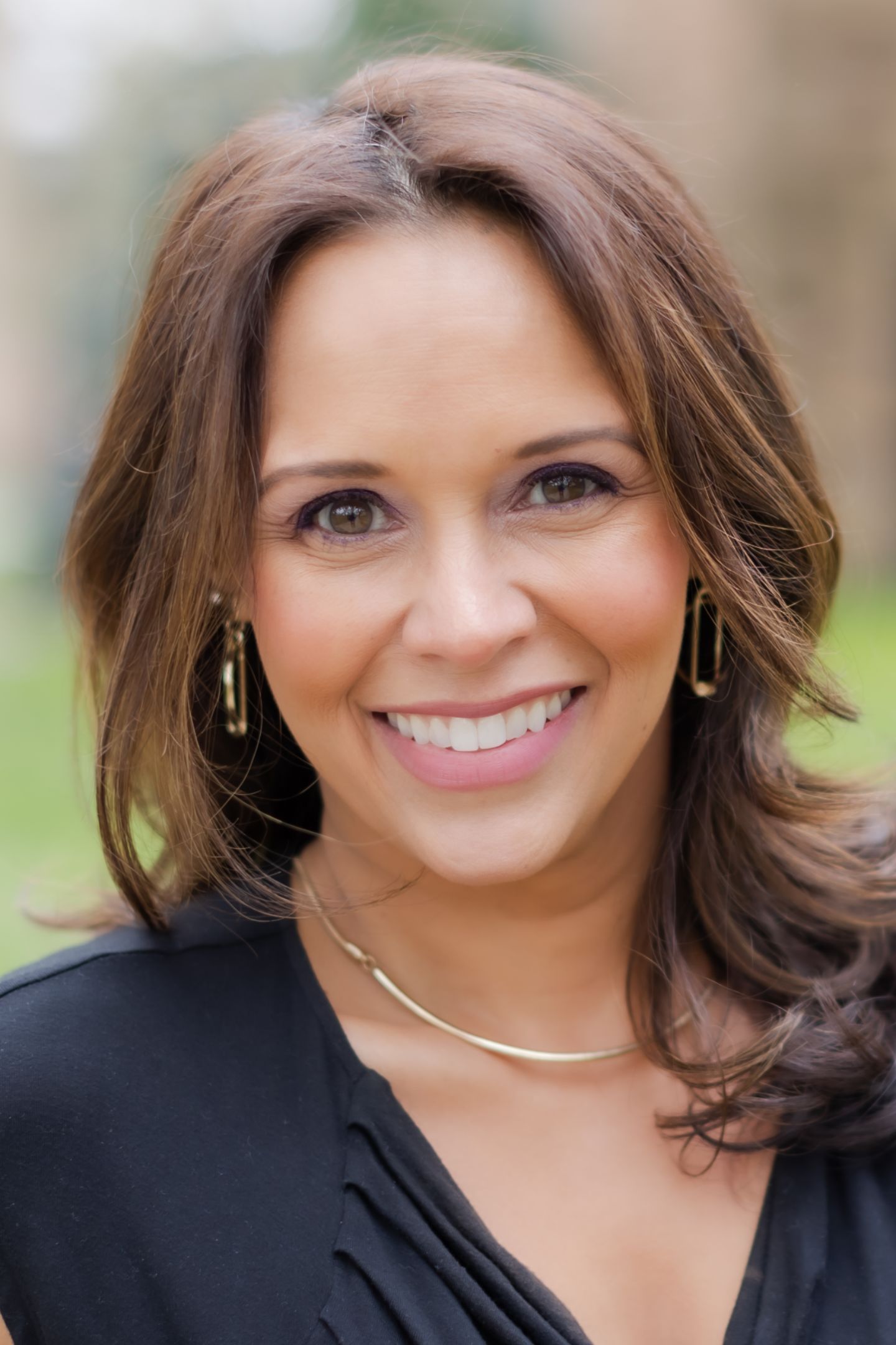 Diana Real's Instagram, Twitter & Facebook on IDCrawl