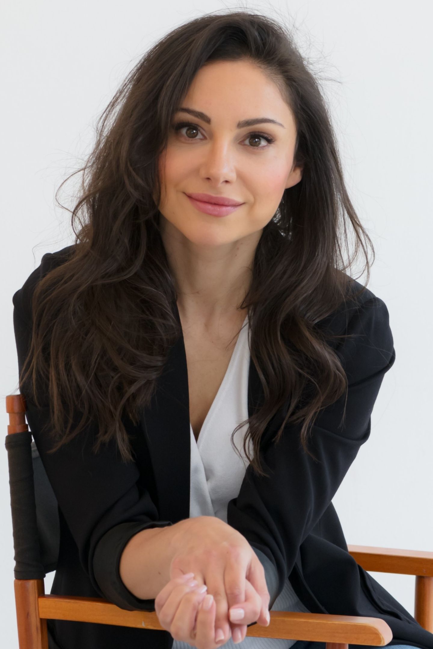 Laura Levin, Real Estate Agent - Old Lyme - Coldwell Banker Realty