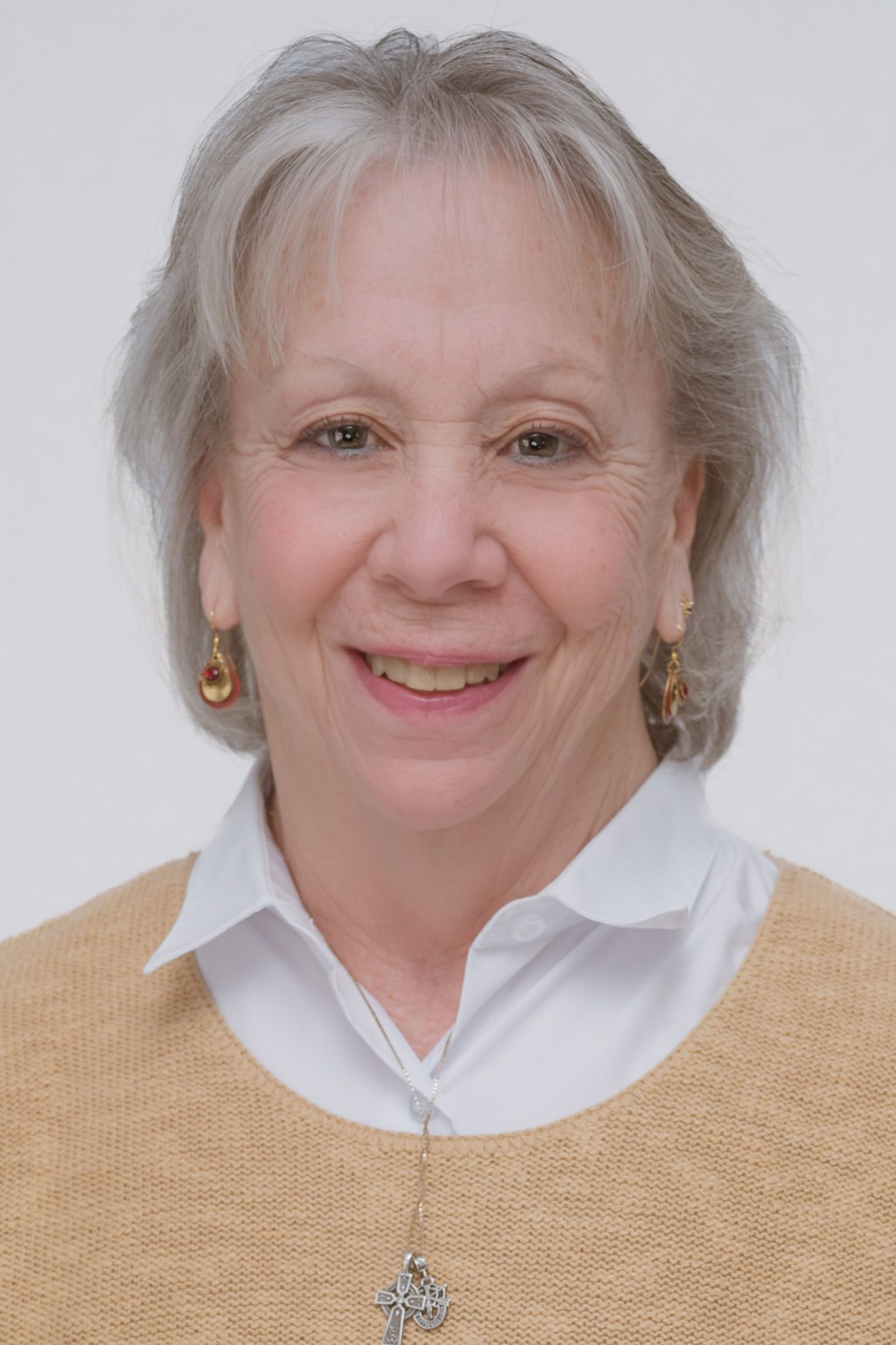 Stephanie Dorman, Real Estate Agent - Branford - Coldwell Banker Realty