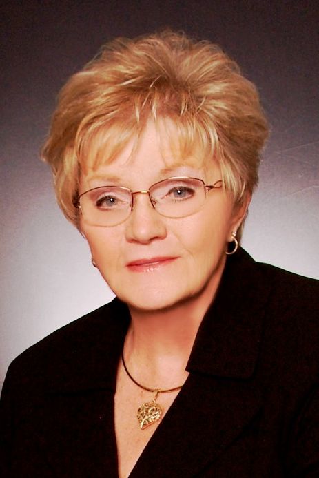 Janet Christie Carpenter, Real Estate Agent - Cincinnati, OH - Coldwell ...