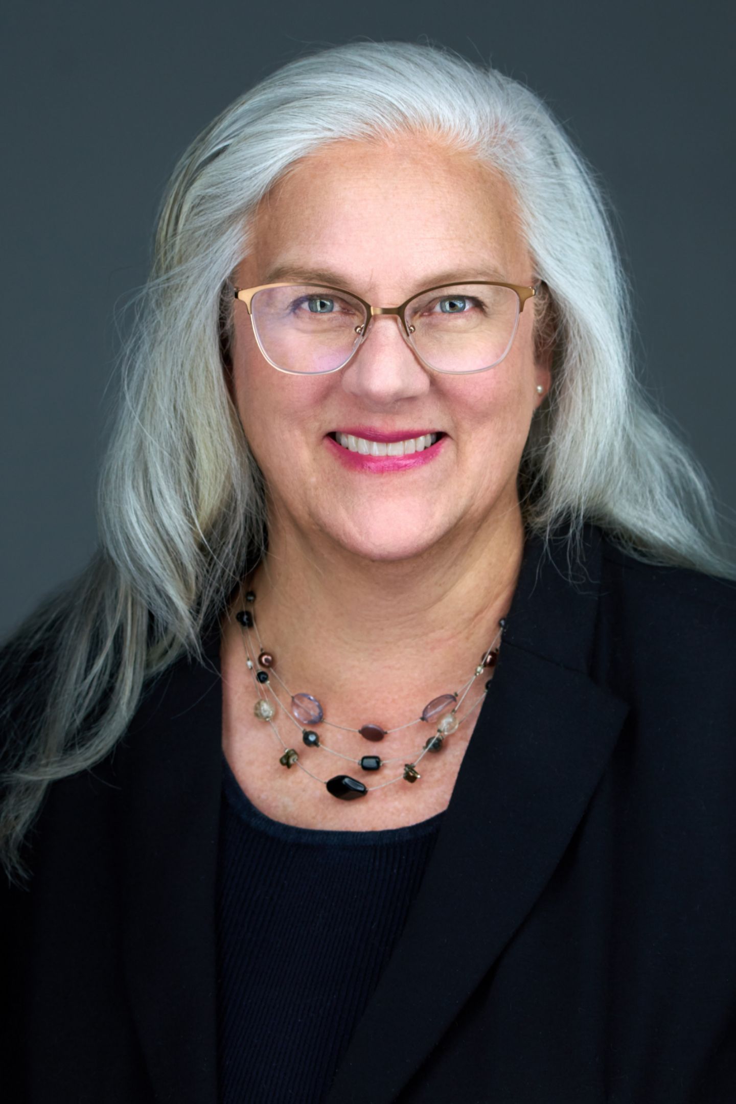 Susan Slattery, Real Estate Agent - Cincinnati, OH - Coldwell Banker Realty