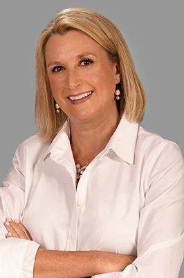 Laura Everett, Real Estate Agent - The Woodlands, TX - Coldwell Banker ...