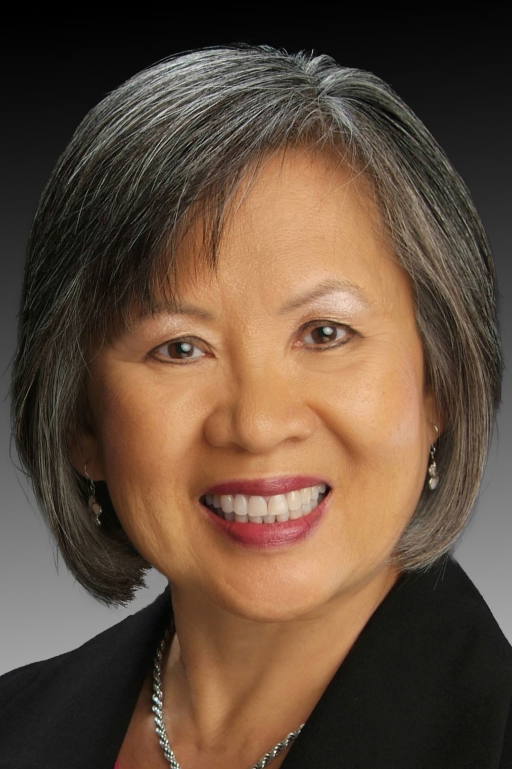 Connie Lee Tuchman, Real Estate Agent - Portland - Coldwell Banker Bain