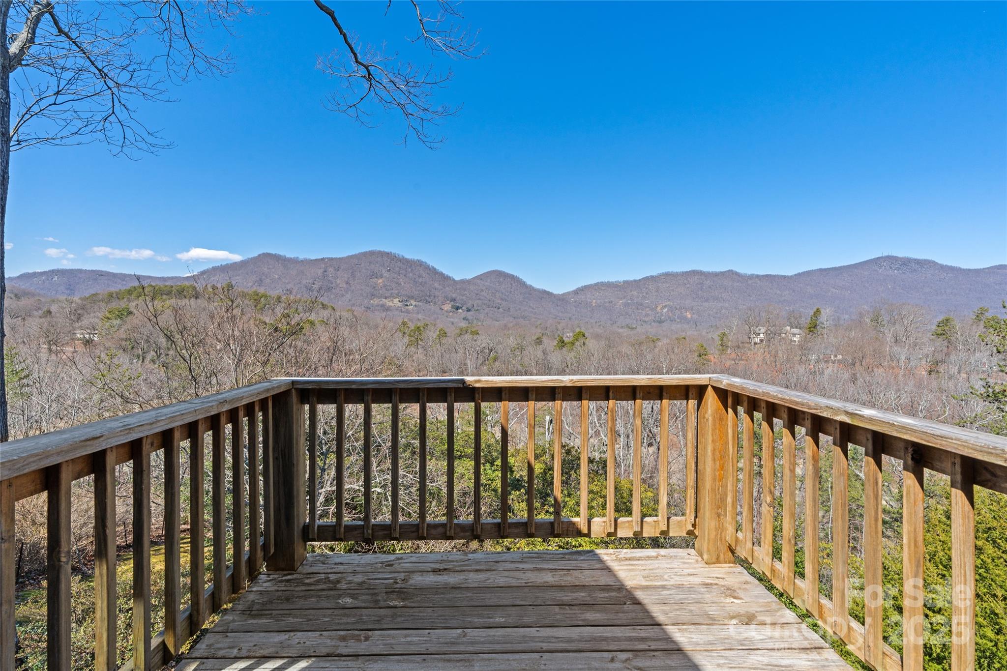 302 Country Club Heights Rd, Tryon, NC 28782 - MLS 4181479 - Coldwell ...