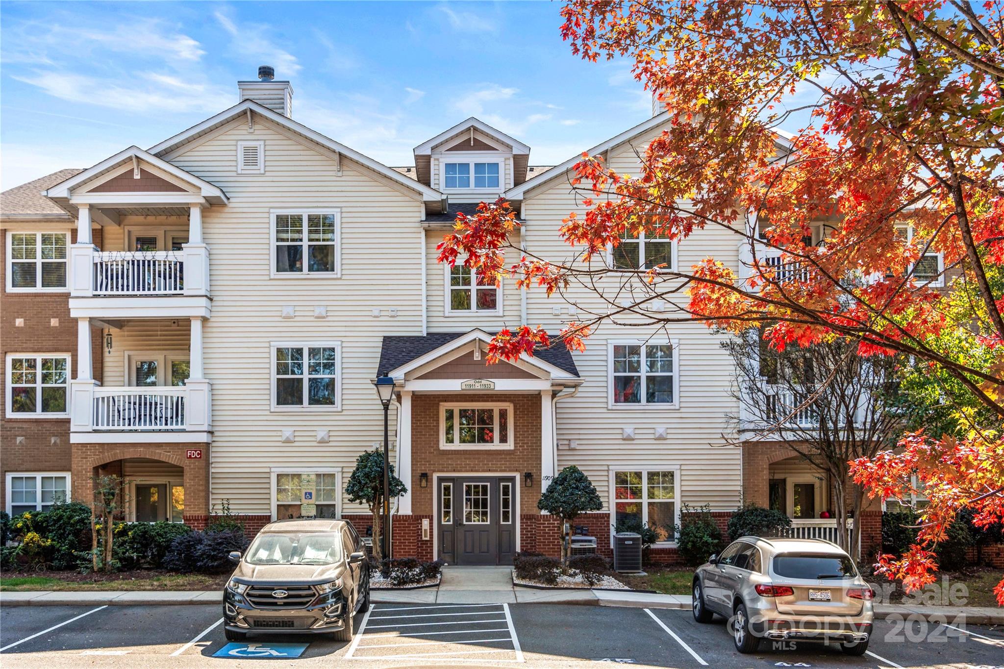 11923 Ridgeway Park Dr, Charlotte, NC 28277 - MLS 4192718 - Coldwell Banker